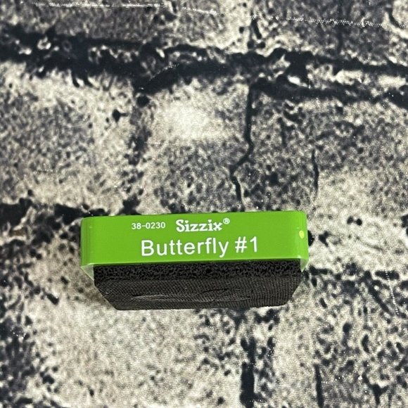 Sizzix | Office | Sizzix Butterfly Die 38230 Original Small Green ...